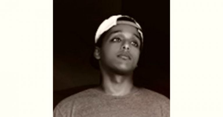 Agent 00 Age And Birthday BirthdayAge.com